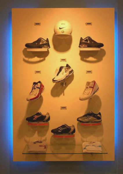 Retail Shoe Store Display | Creative Store Solutions